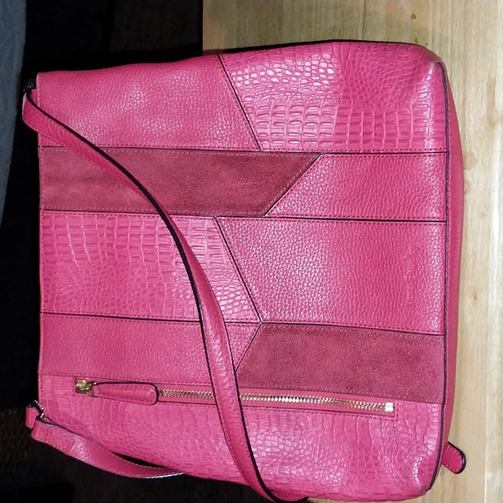 Vera Bradley "Molly" Red Leather Crossbody Purse Suede - Gem